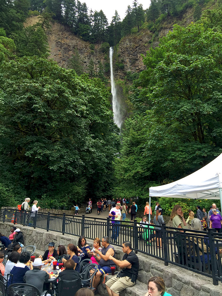 Multnomah Falls and Benson Bridge at the Historic Multnomah Falls Lodge