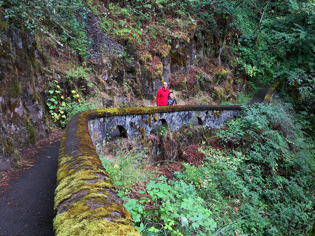 Waterfall Hike In The Shepperd's Dell State Natural Area, Oregon