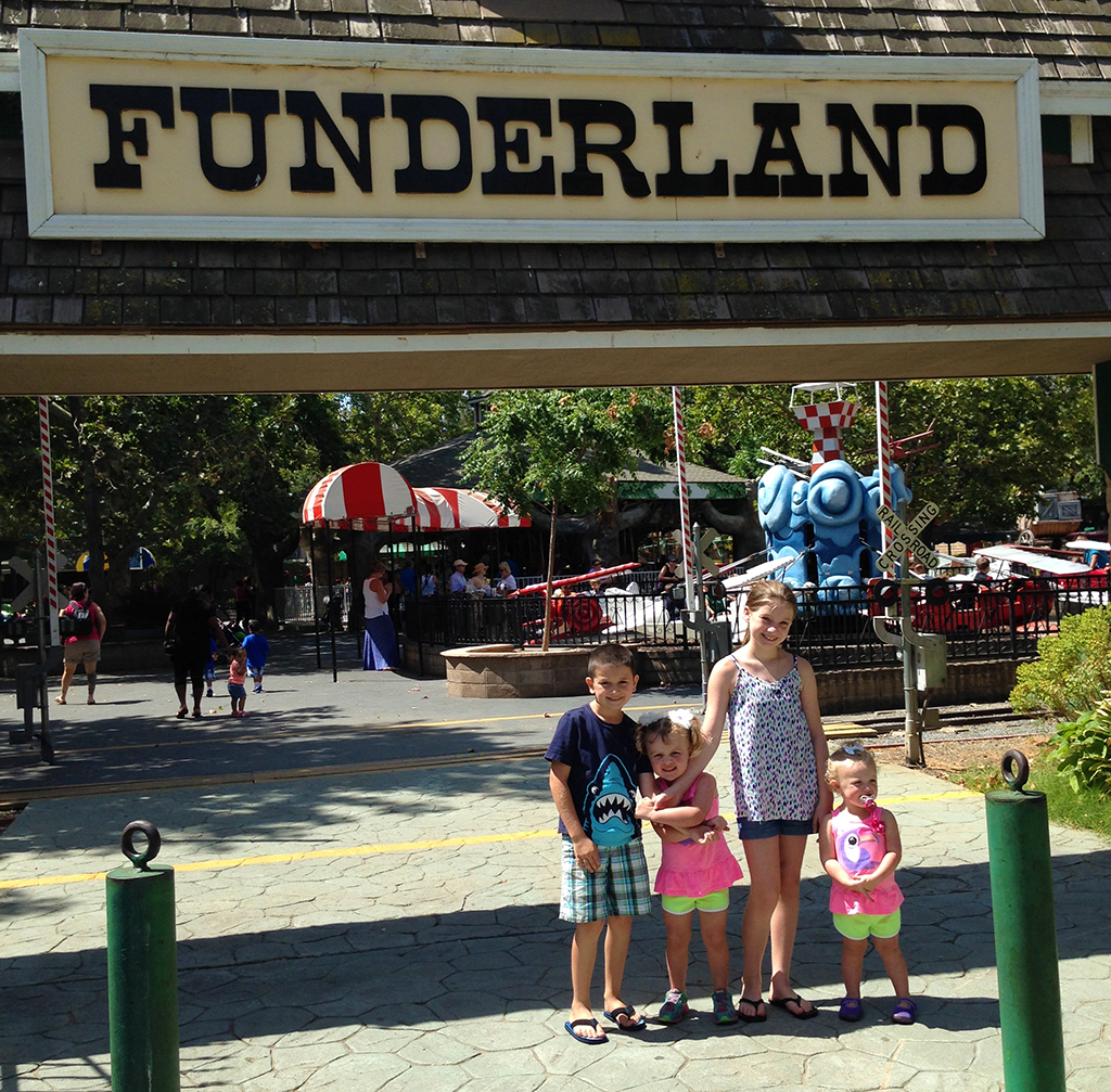 Kid-Friendly Funderland Amusement Park in William Land Park, Sacramento