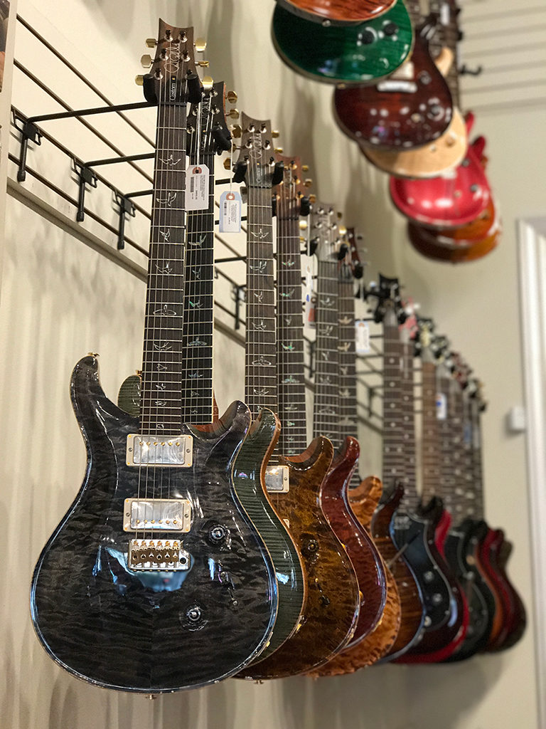 Chicago Music Exchange | North Lincoln Avenue, Chicago, Illinois