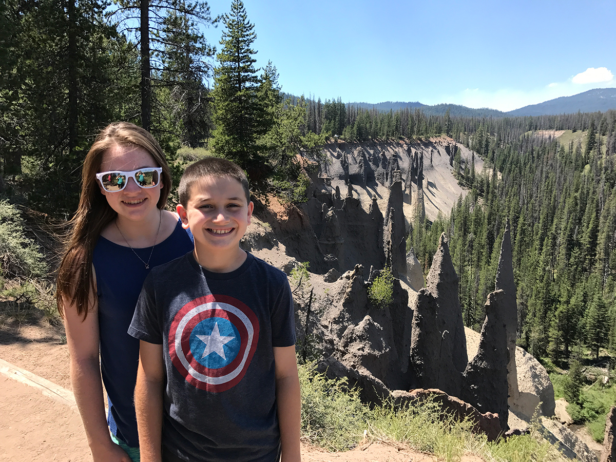 The Pinnacles Overlook And Trail At Crater Lake National Park