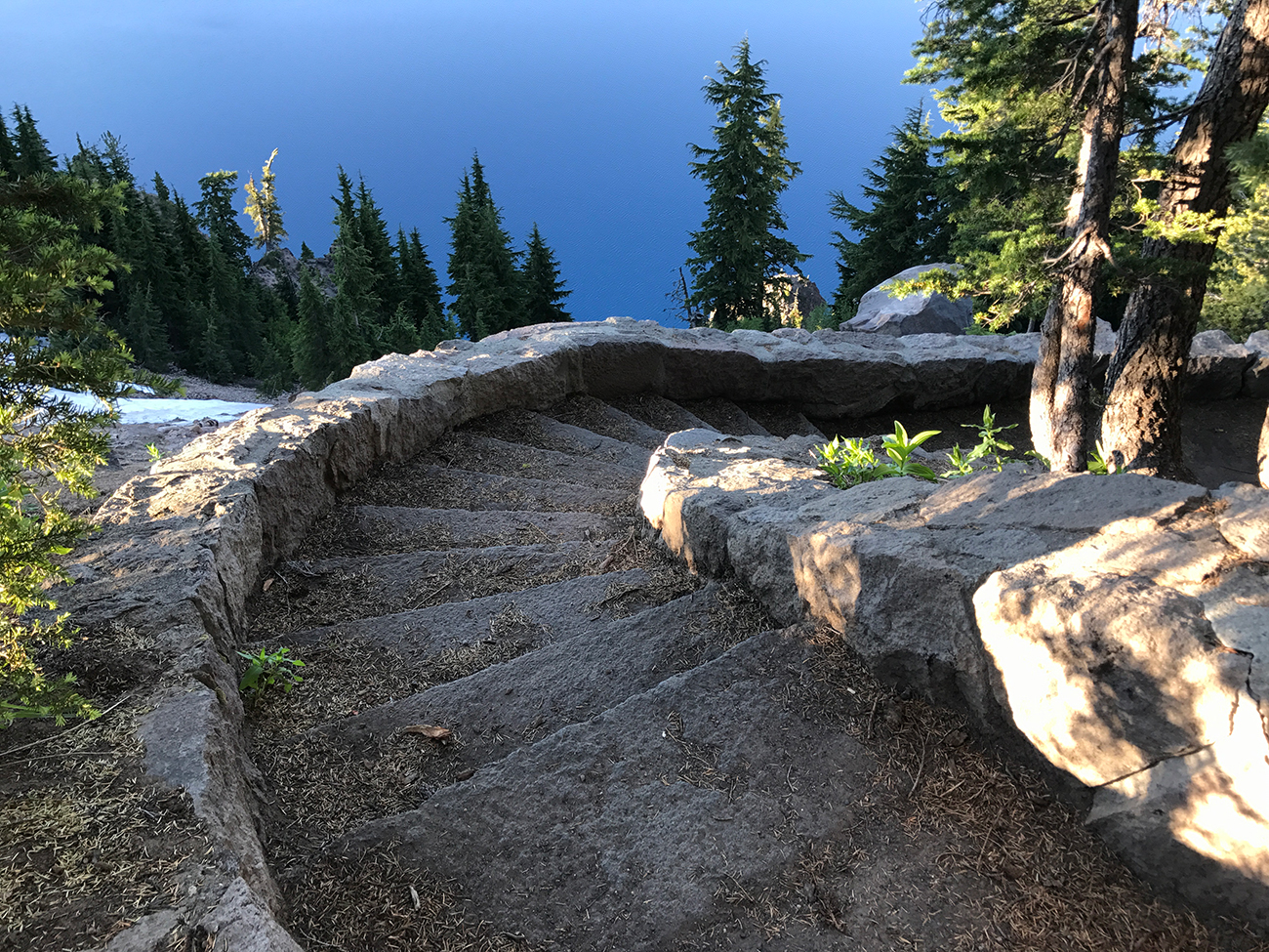 Sinnott Memorial Overlook At Crater Lake National Park