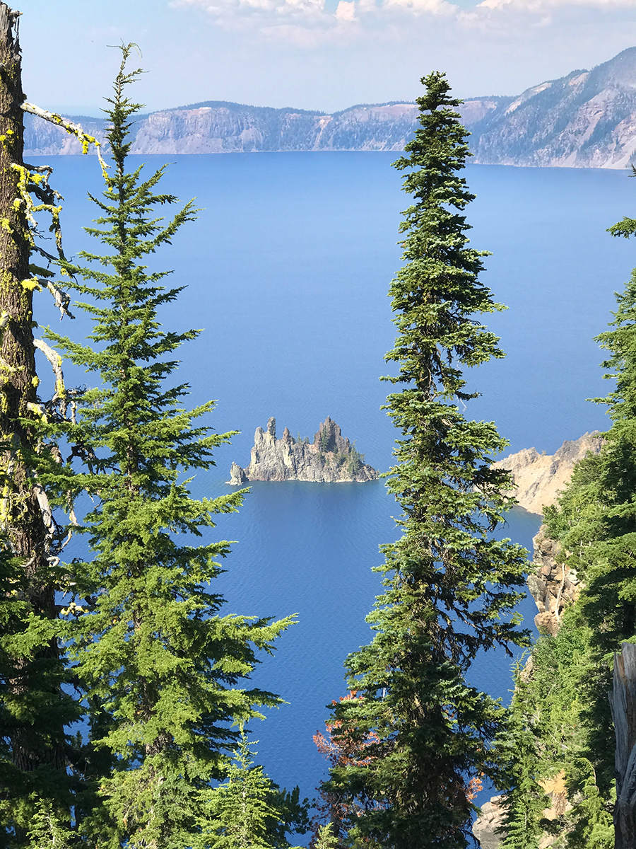Sun Notch Trail To The Phantom Ship Overlook At Crater Lake
