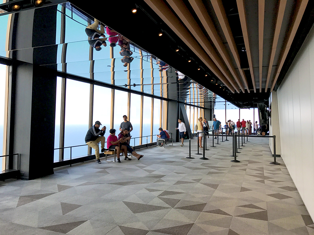 360 Chicago And TILT: Panoramic Views of Chicago From 1,000 Feet Up