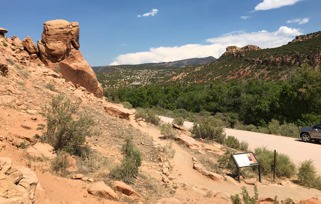 Fremont Petroglyphs And Giant Lizard Petroglyph At Dinosaur National ...