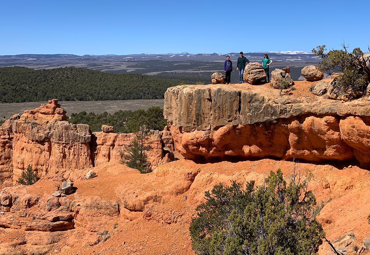 Red Canyon Arches Trail in Losee Canyon